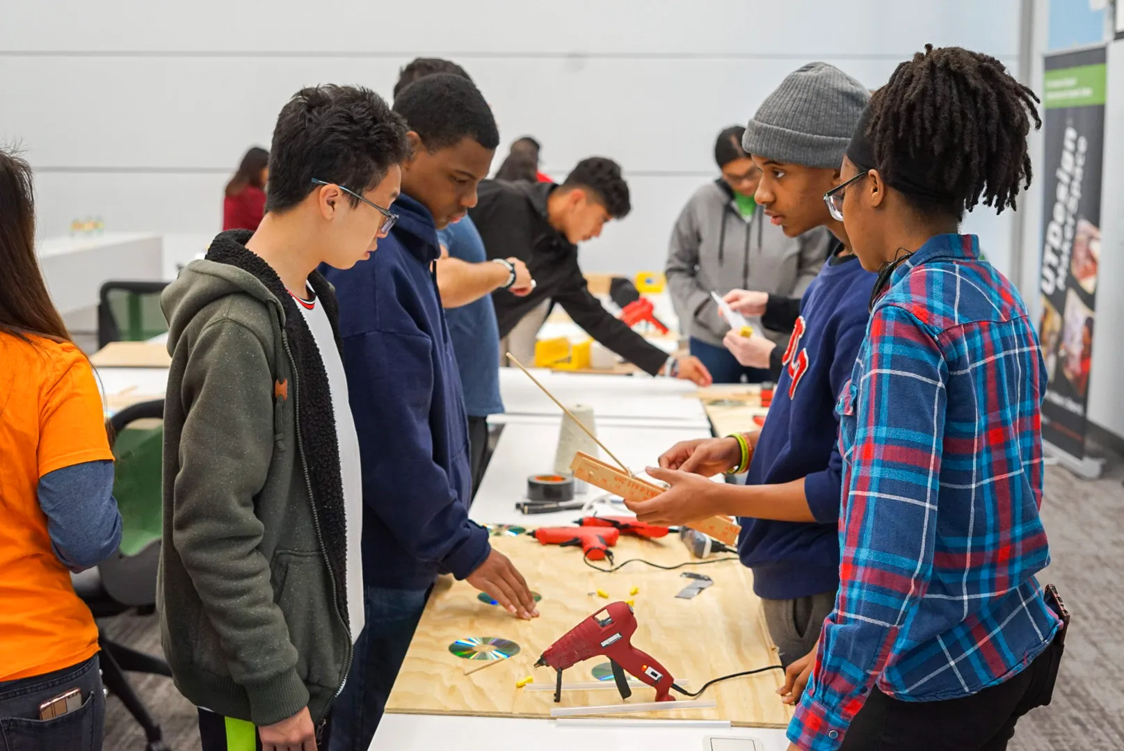 iUrban Teen, Seismique Expand STEAM Programs to Houston - Word In Black